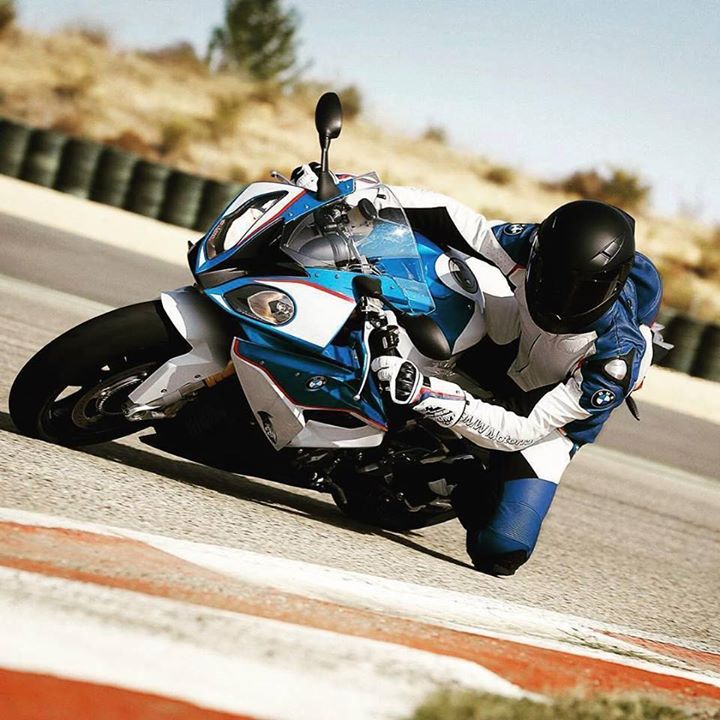 Circuit Le Castellet - Moto Ride Racing - Bmw Moto Ride Toulouse - By Night