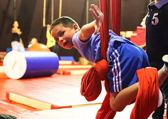 Stage de Danse Classique Attitude avec Domitille Aix en Provence ...