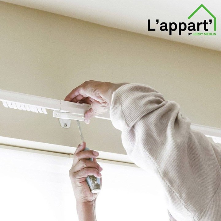 Déco : Découvrir la pose d'un rail ou d'une barre à rideaux - L'appart ...