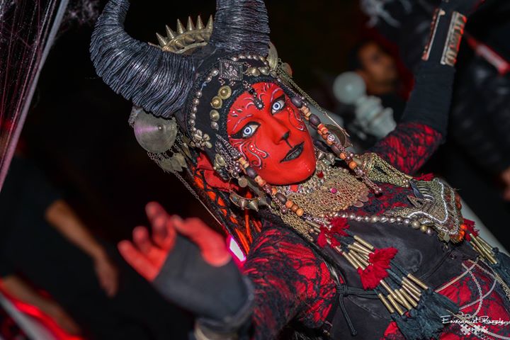 Réveillez le diablotin qui est en vous! - Parc Archéologique Asnapio ...