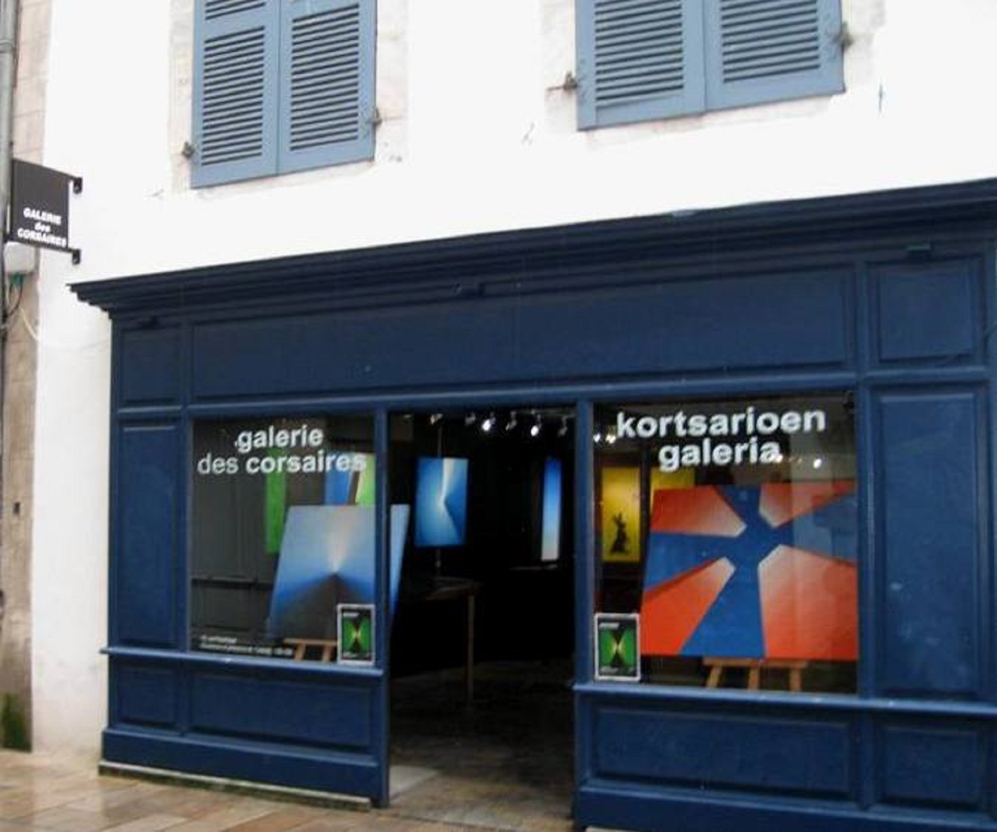 Exposition: Claude Martin - Bayonne - By Night