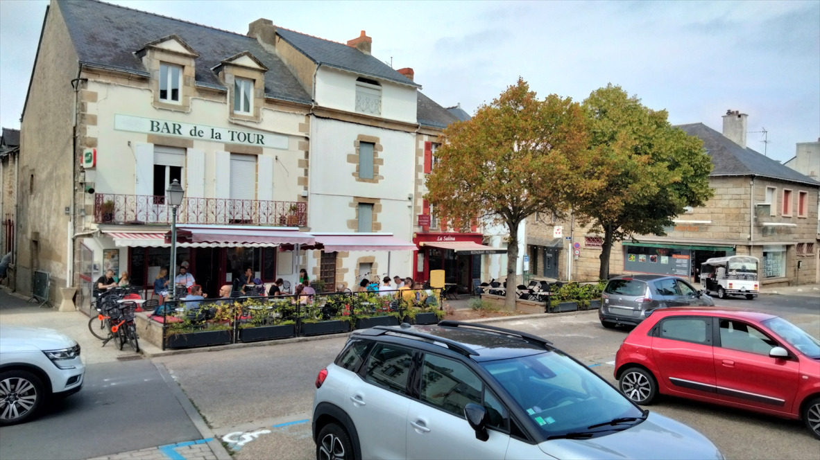 Concerts bar de la Tour et pizzeria La Salina 2022 - Place Du Garnal ...