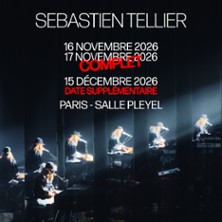 Sebastien Tellier - Kiss The Beast Tour - SALLE PLEYEL - By Night